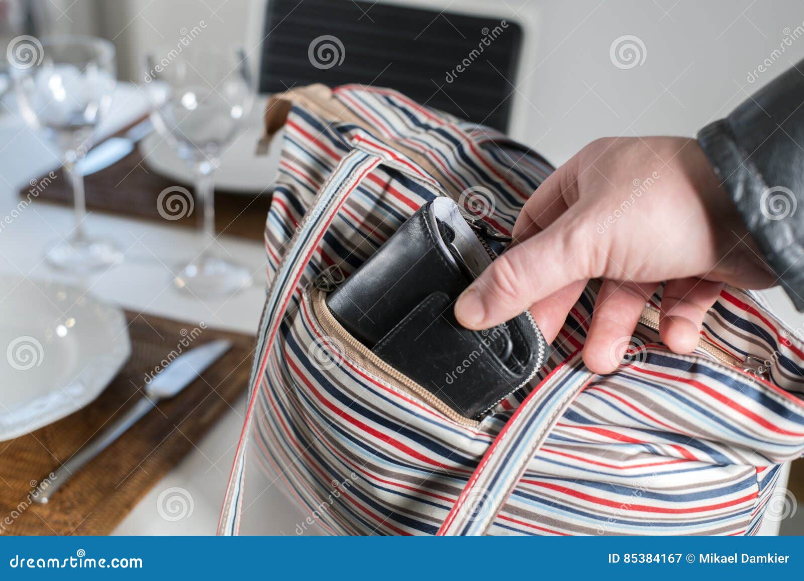 Pickpocket Stealing a Wallet Stock Image - Image of crime, victim: 85384167