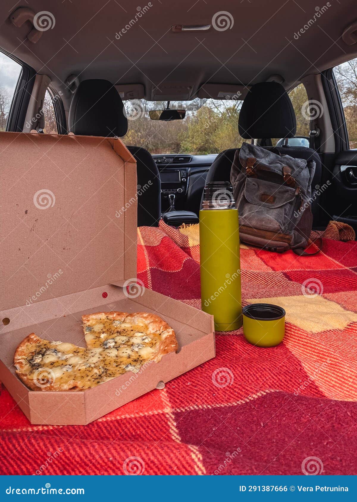 Picnic in Car Trunk Pizza with How Tea Stock Photo - Image of vehicle ...