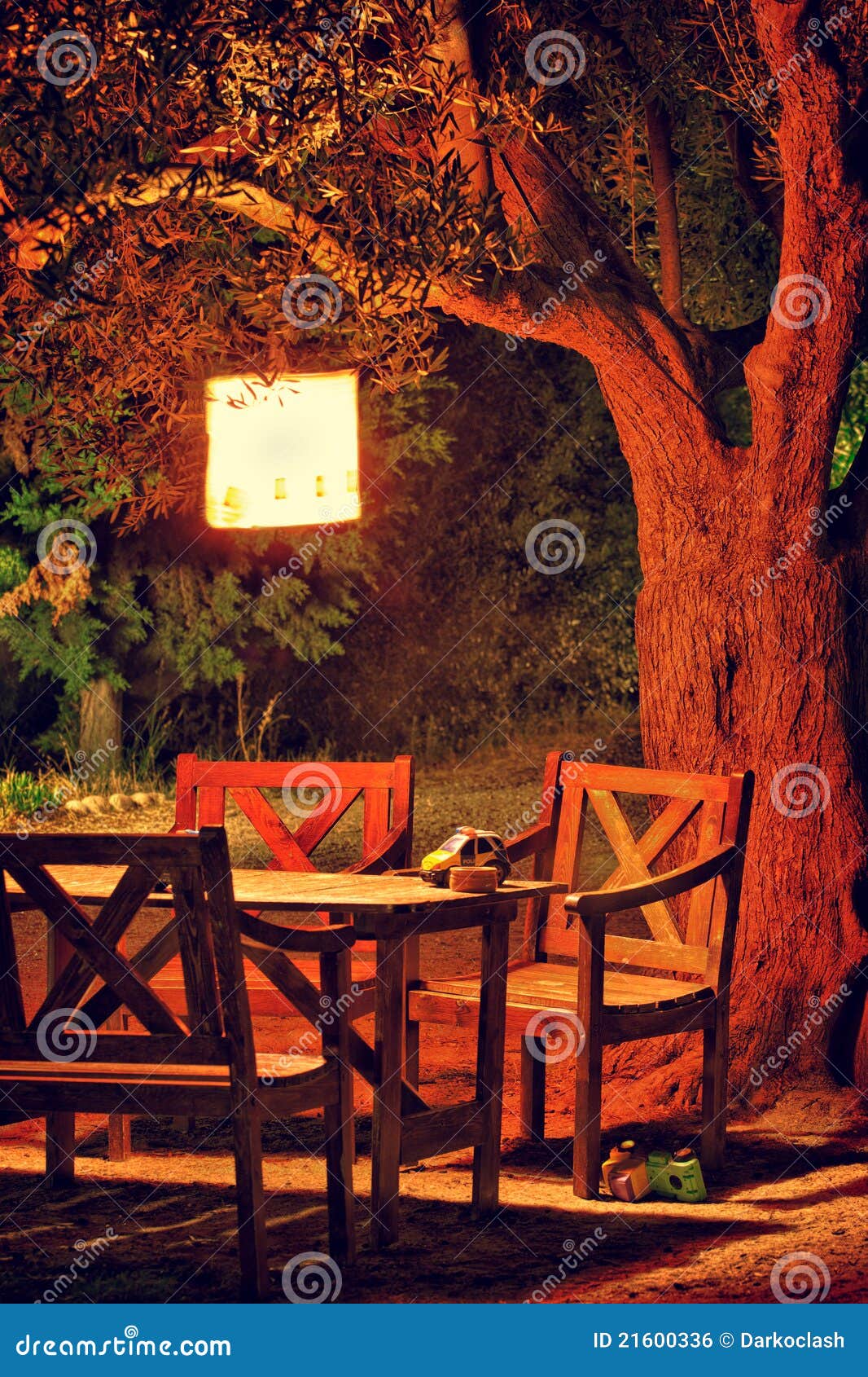 Picnic Table Under The Tree Stock Photo | CartoonDealer.com #21600336