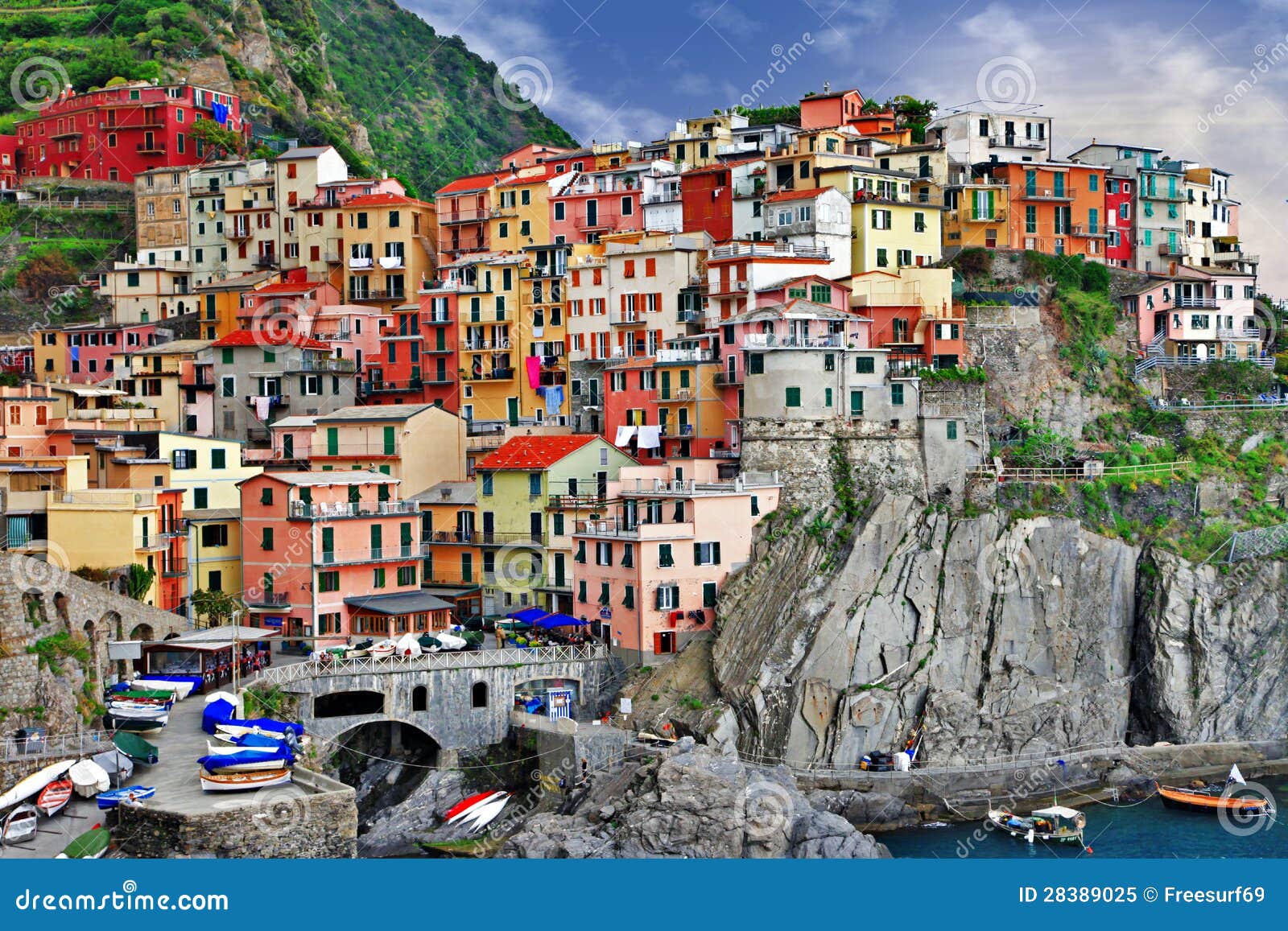 Pictorial Ligurian coast stock image. Image of cliff - 28389025