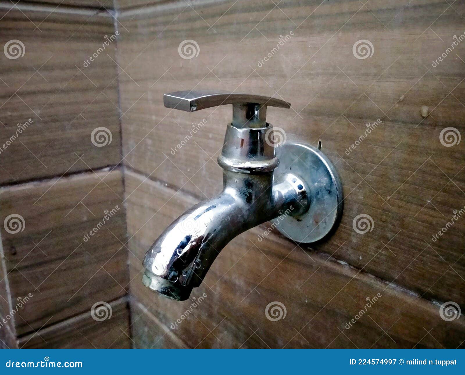 This is the Picture of Tap. Stock Image - Image of lighting, wheel ...