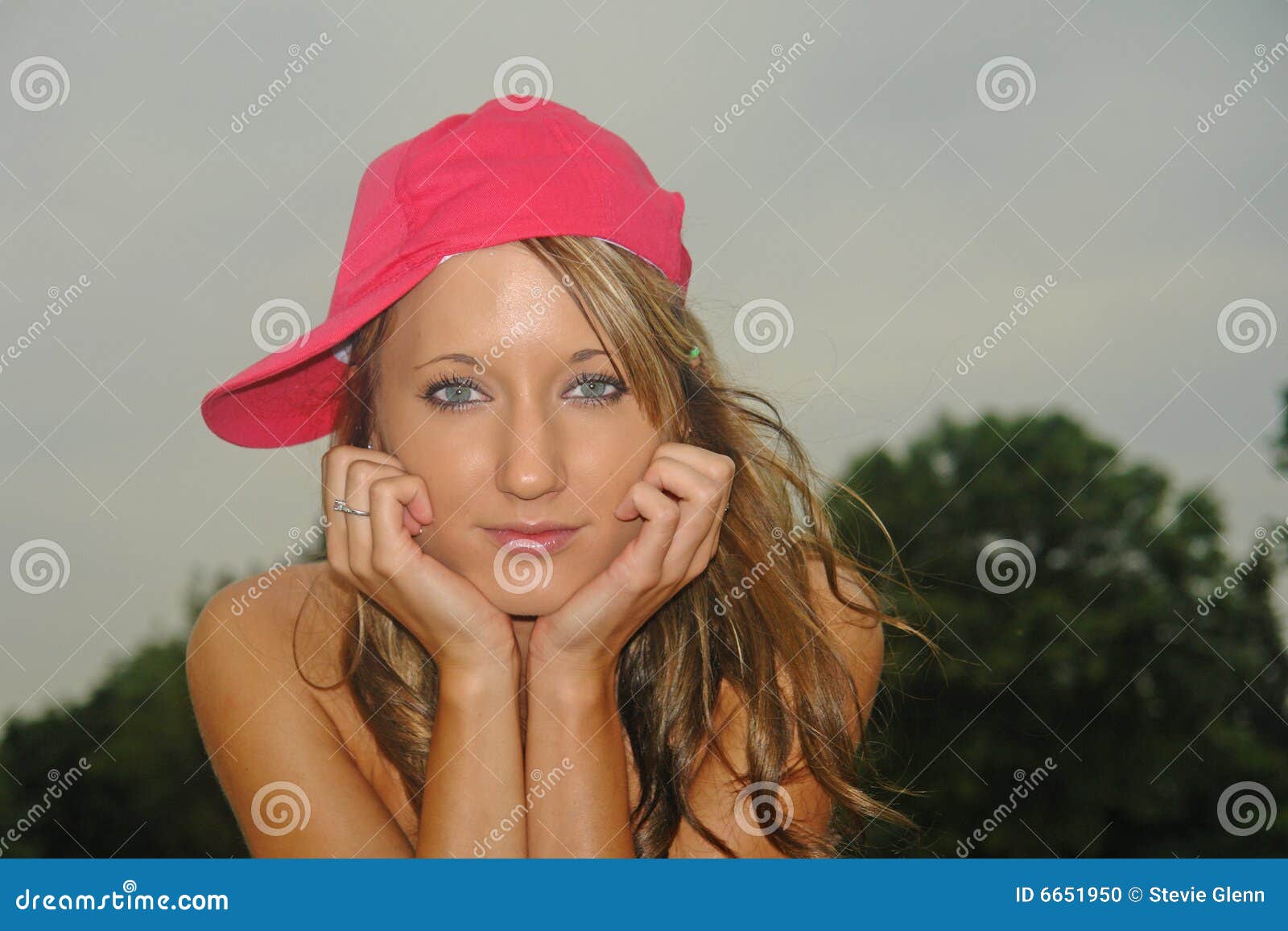 Picture young woman in cap stock photo. Image of expression - 6651950