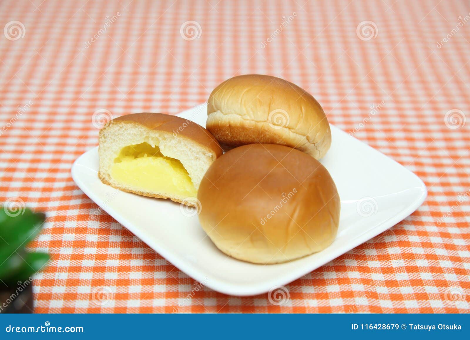 Cream buns on a plate stock image. Image of cream, sweet - 116428679