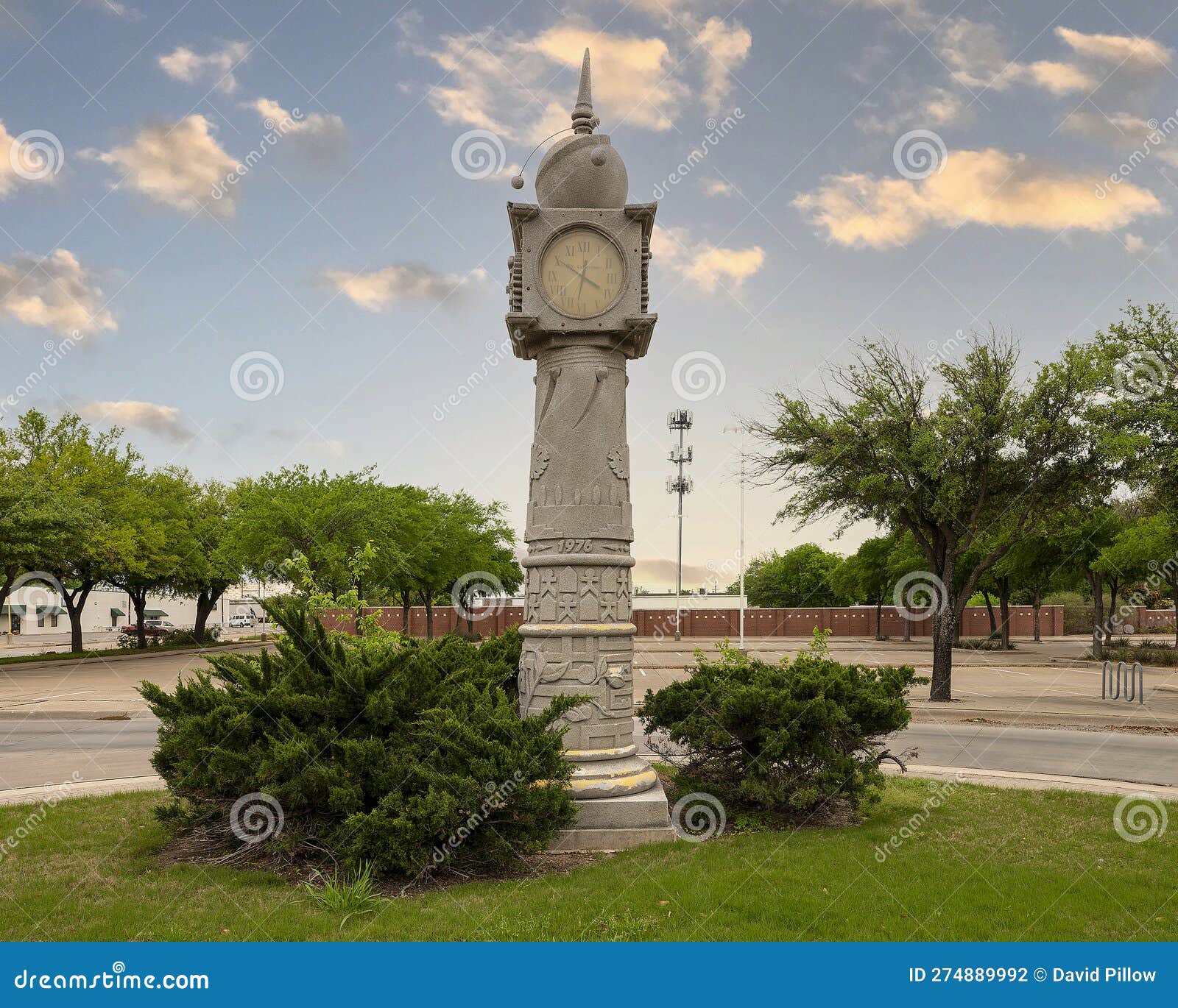 An Oversized Functional Clock Tower Standing Sentinel Over the Garland ...