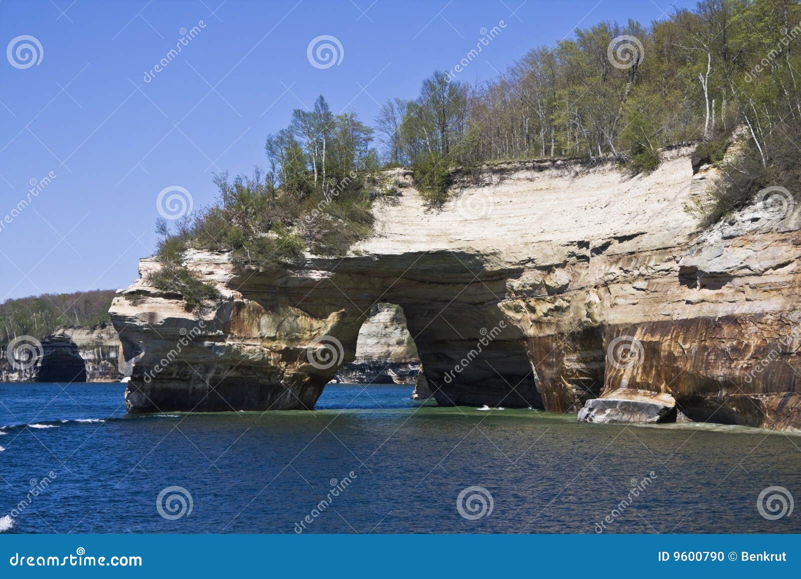 Pictured Rocks National Lakeshore Stock Photo - Image of arch, michigan ...