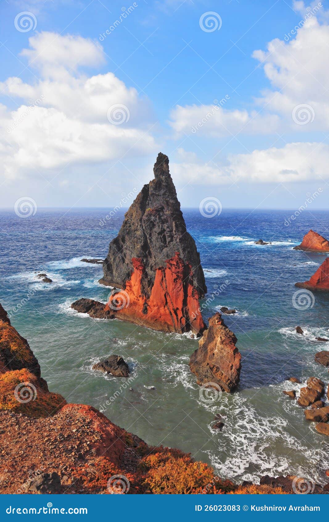 Picturesque Colorful Cliffs Stock Image - Image of turquoise, travel ...