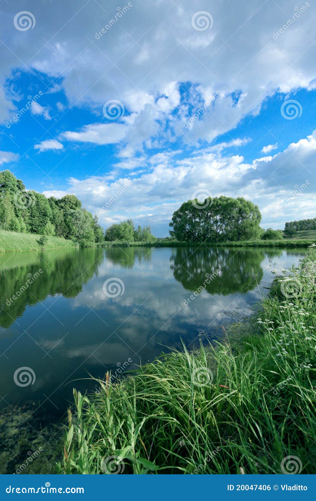 Picturesque Scene of Beautiful Lake Stock Photo - Image of hill ...