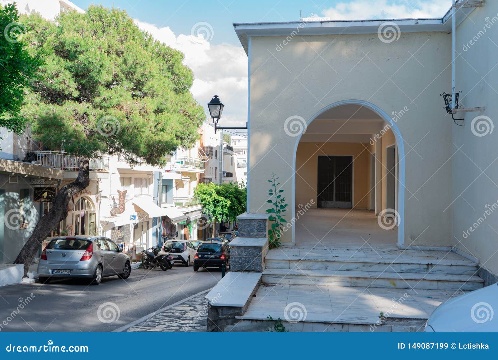The Picturesque Streets of Crete with Its Sights and Ancient Buildings ...