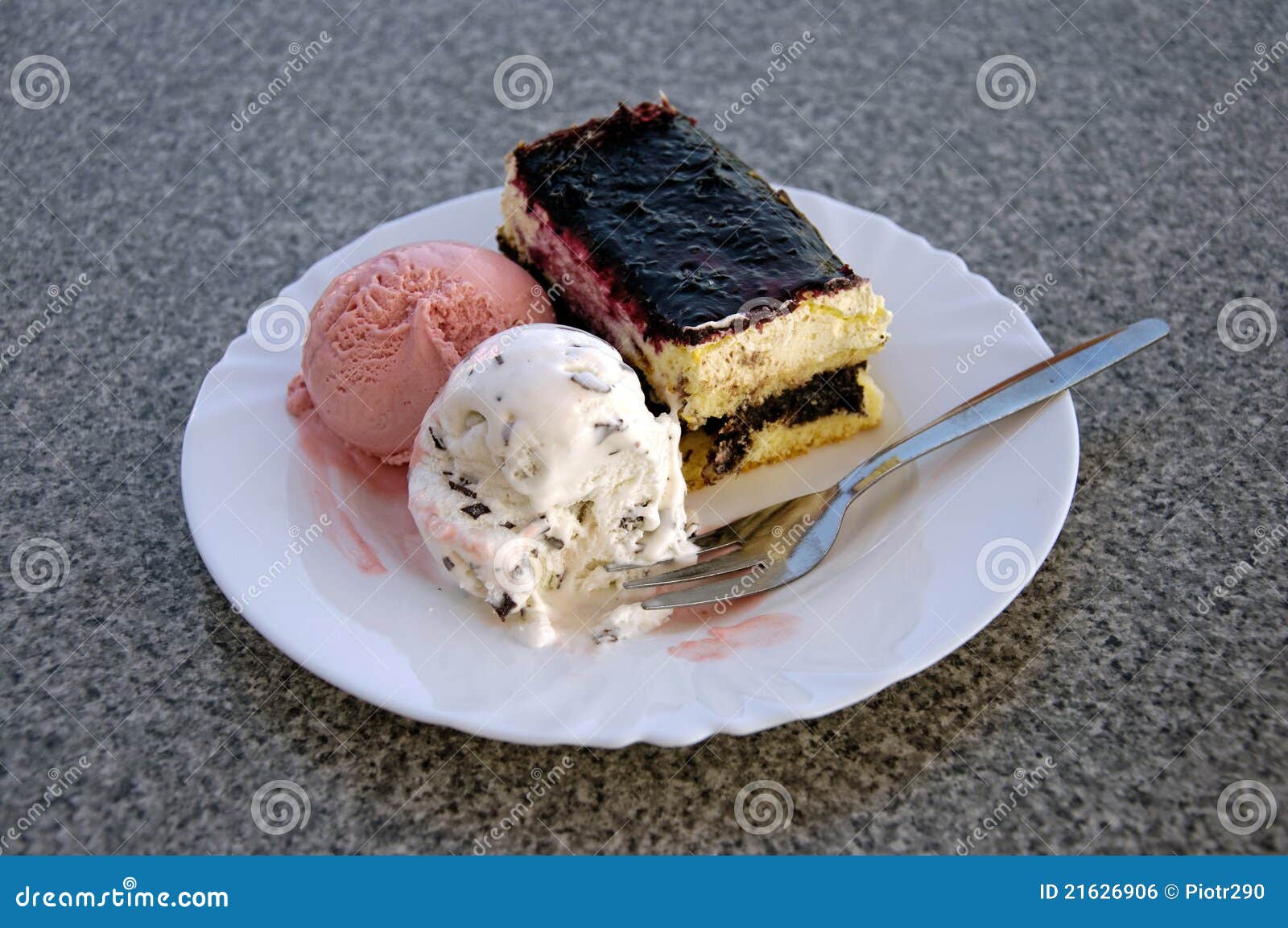 Pie on plate stock photo. Image of dessert, bakery, food - 21626906