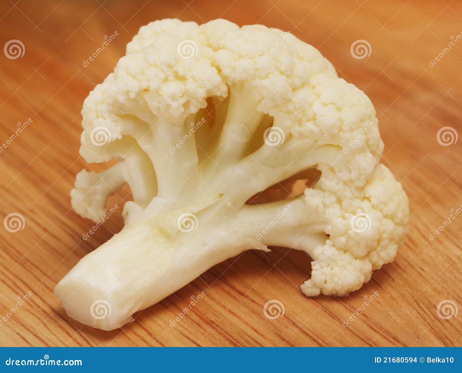 Piece of cauliflower stock photo. Image of nature, vegetarian - 21680594