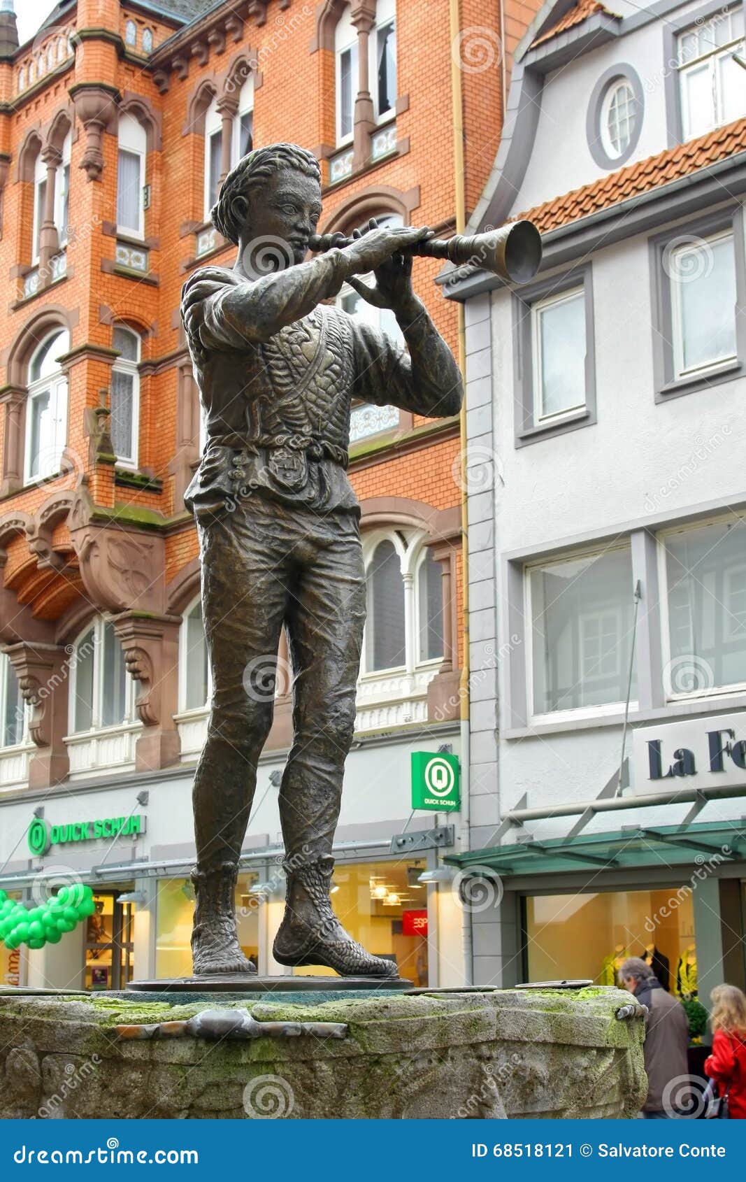 The "Pied Piper Of Hameln" Stained Glass Window Inside Of The Market ...