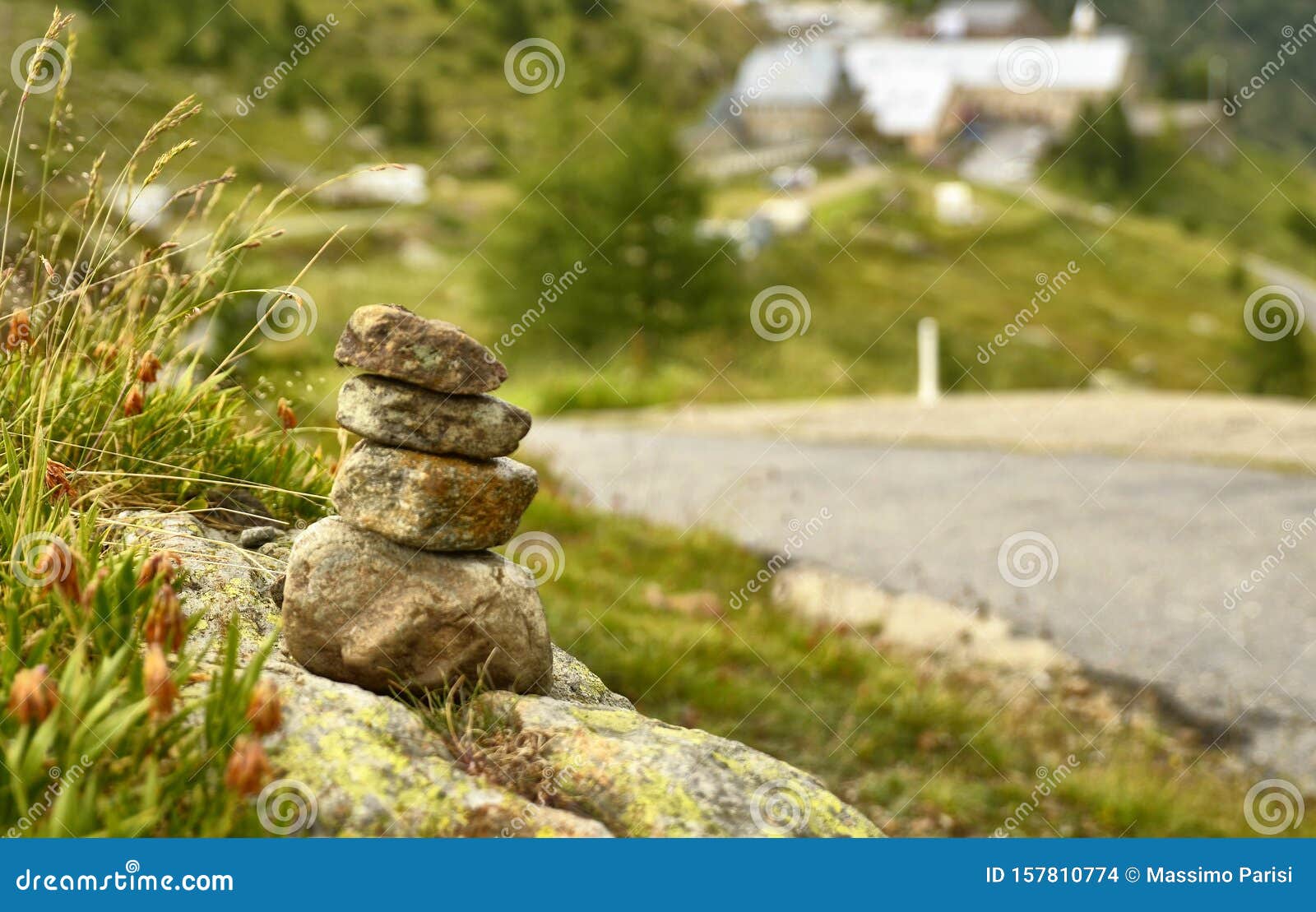 Piedras Apiladas Como Monumento a Zen Foto de archivo - Imagen de nadie ...