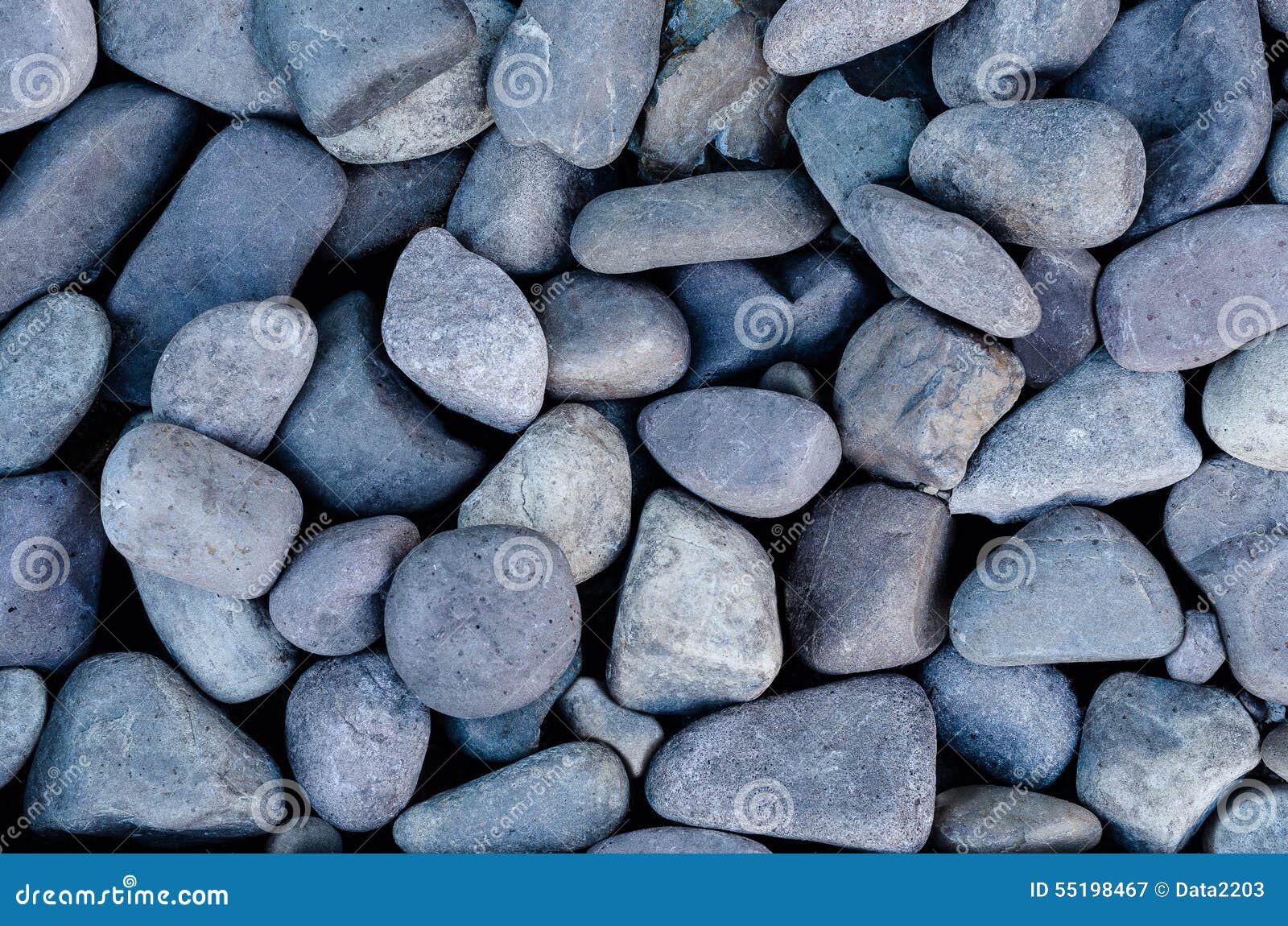 Piedras redondas grandes imagen de archivo. Imagen de roca - 55198467