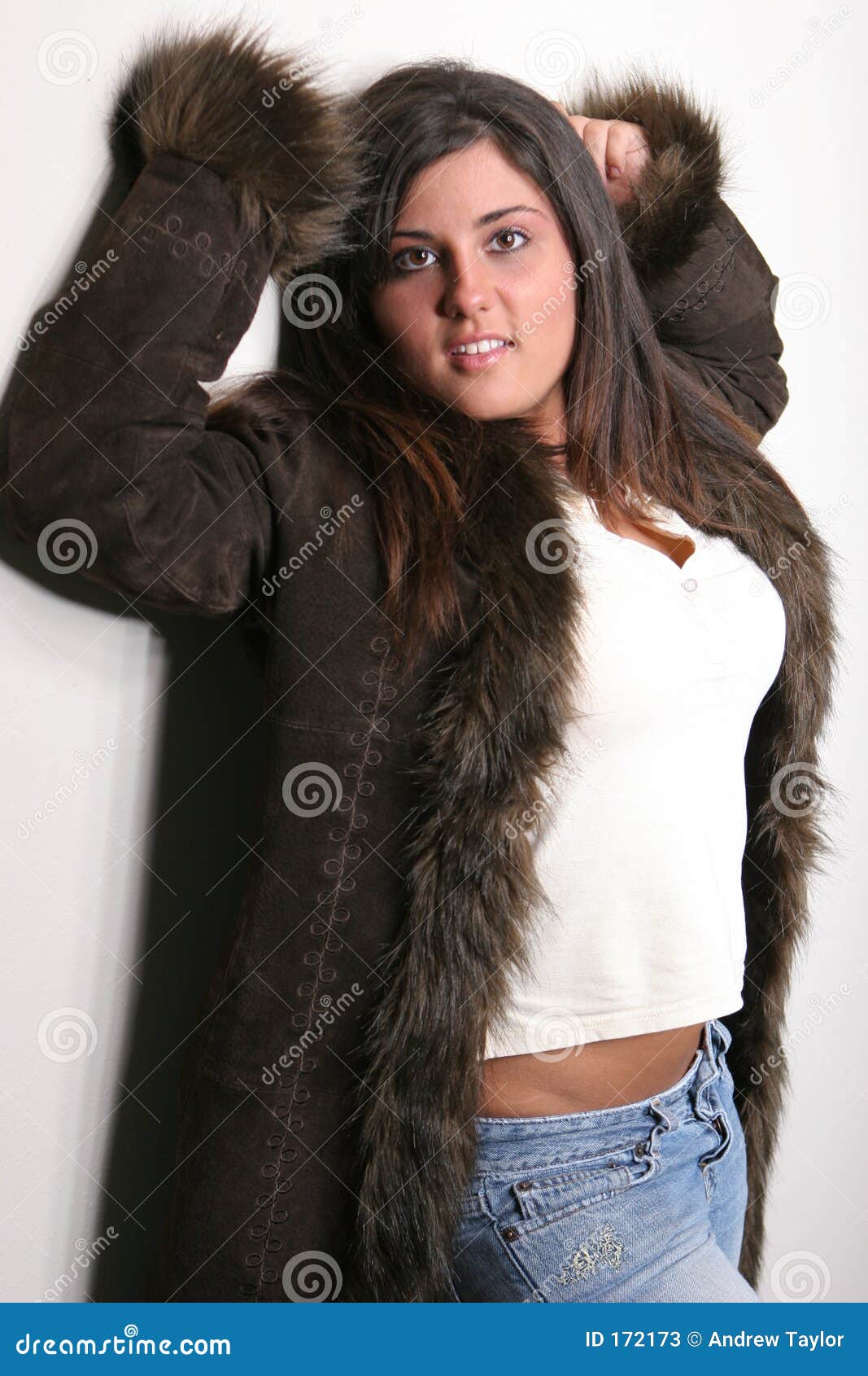 Piel triguena dos imagen de archivo. Imagen de sonrisa - 172173