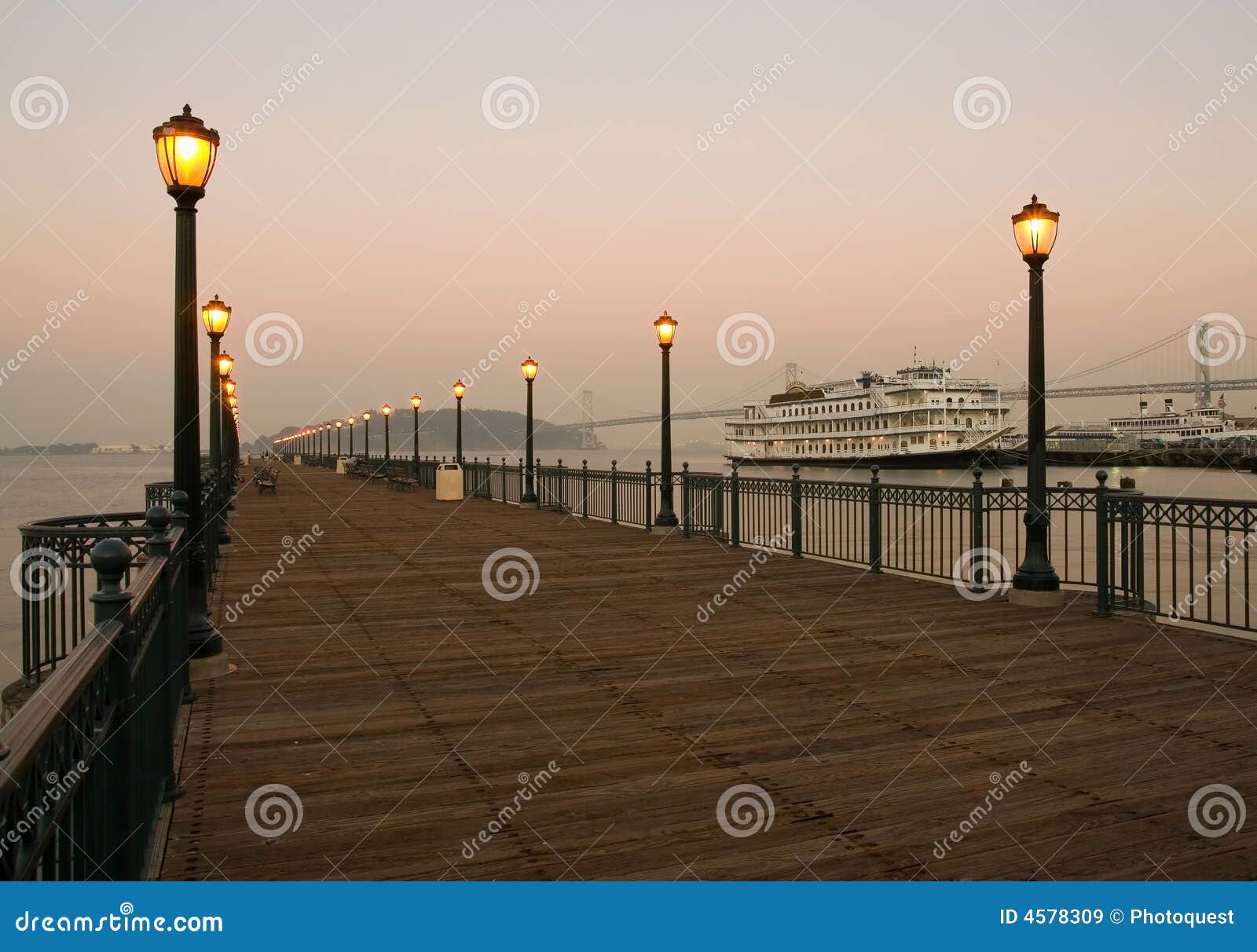 Pier 7 in San Francisco stock image. Image of beautiful - 4578309