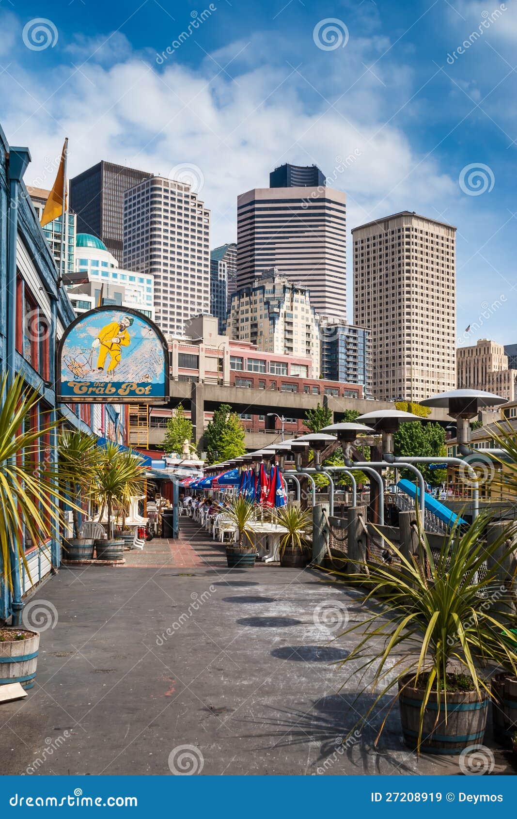 Pier at Central Waterfront in Seattle, Washington Editorial Stock Image ...