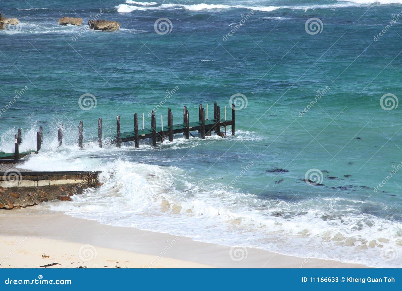 Pier Choppy Seas Royalty-Free Stock Photo | CartoonDealer.com #11166633
