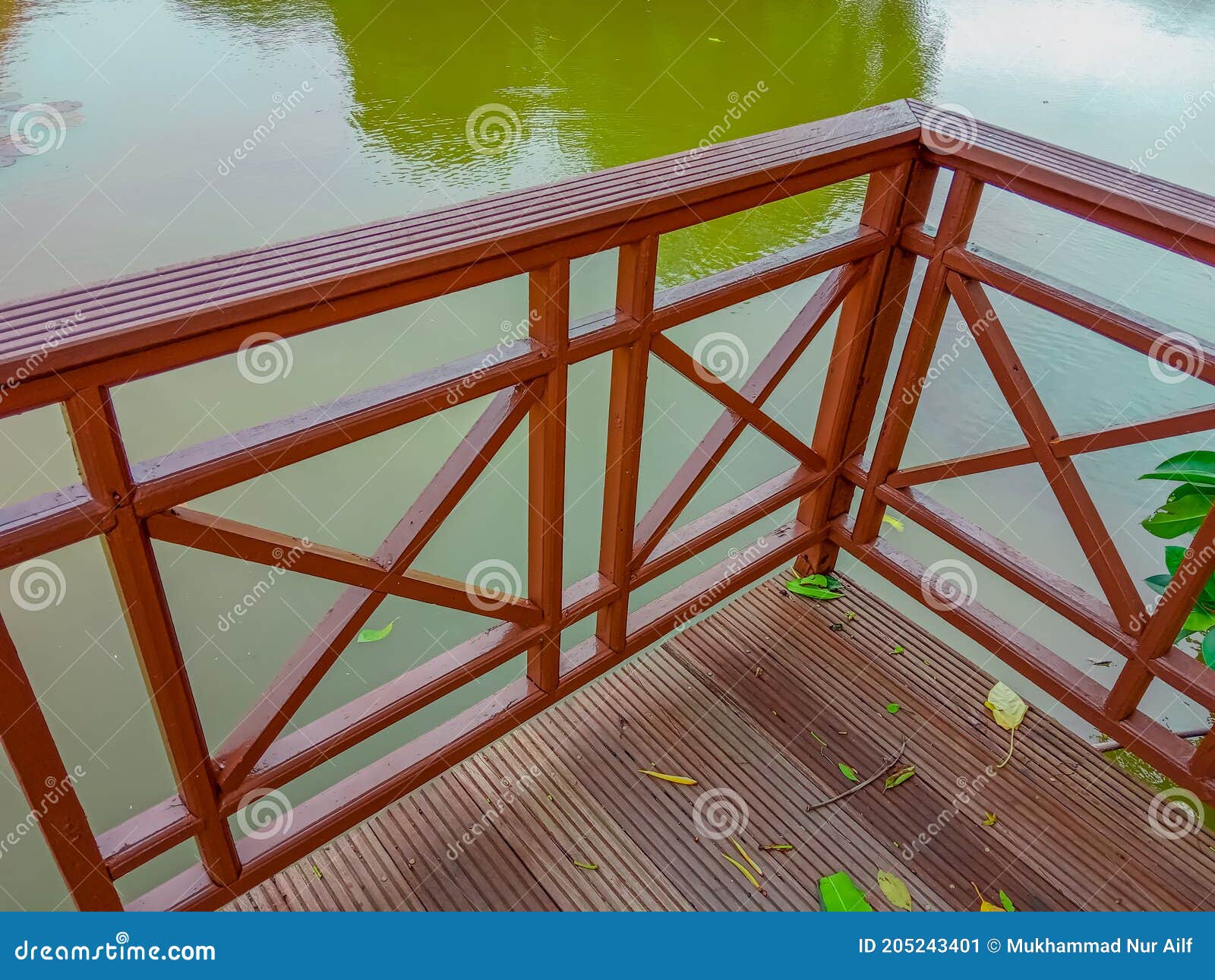 The Pier Fence on the River Stock Image - Image of architecture, nature ...