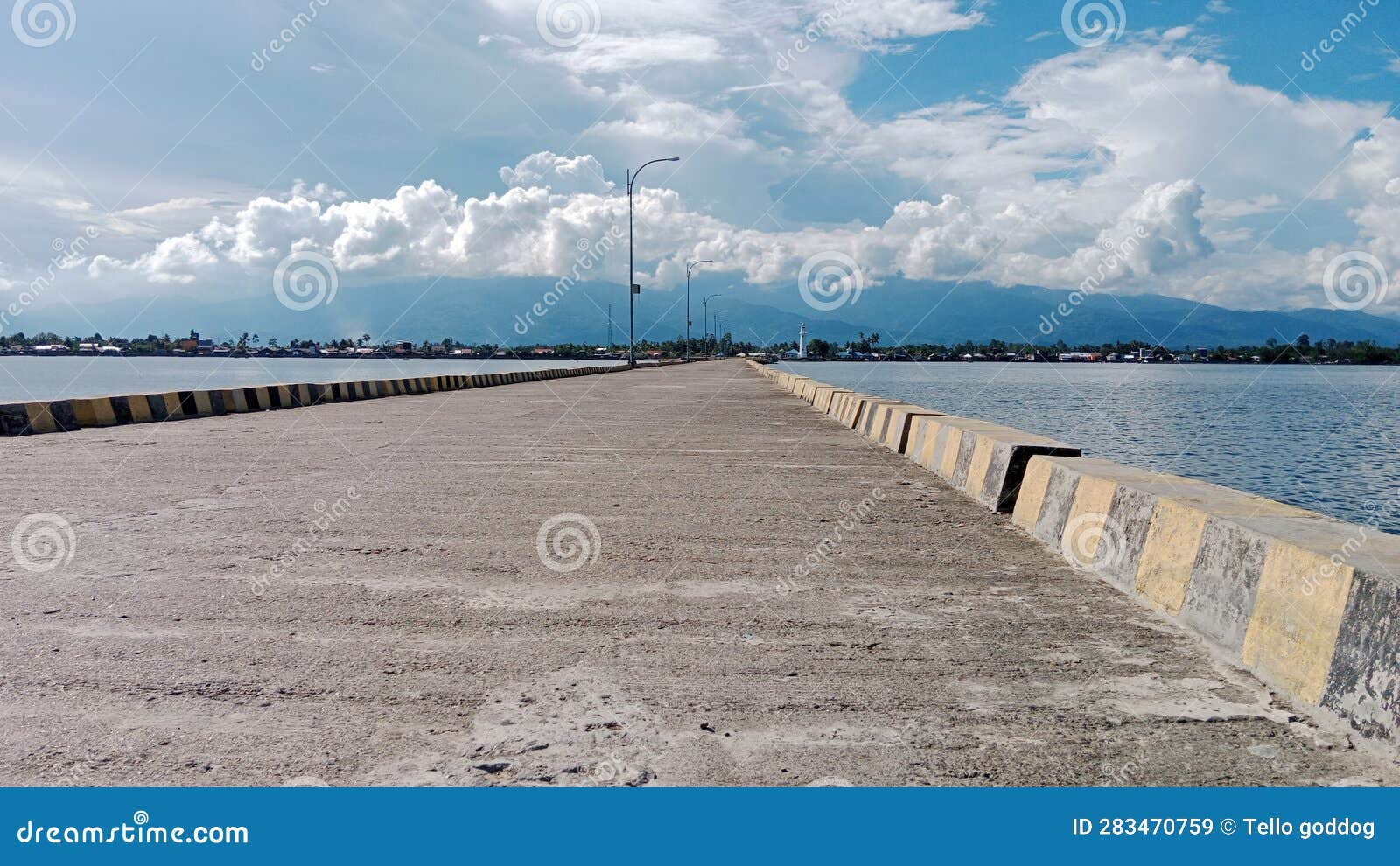 The Pier with Its Way is Very Far from the Mainland Stock Image - Image ...
