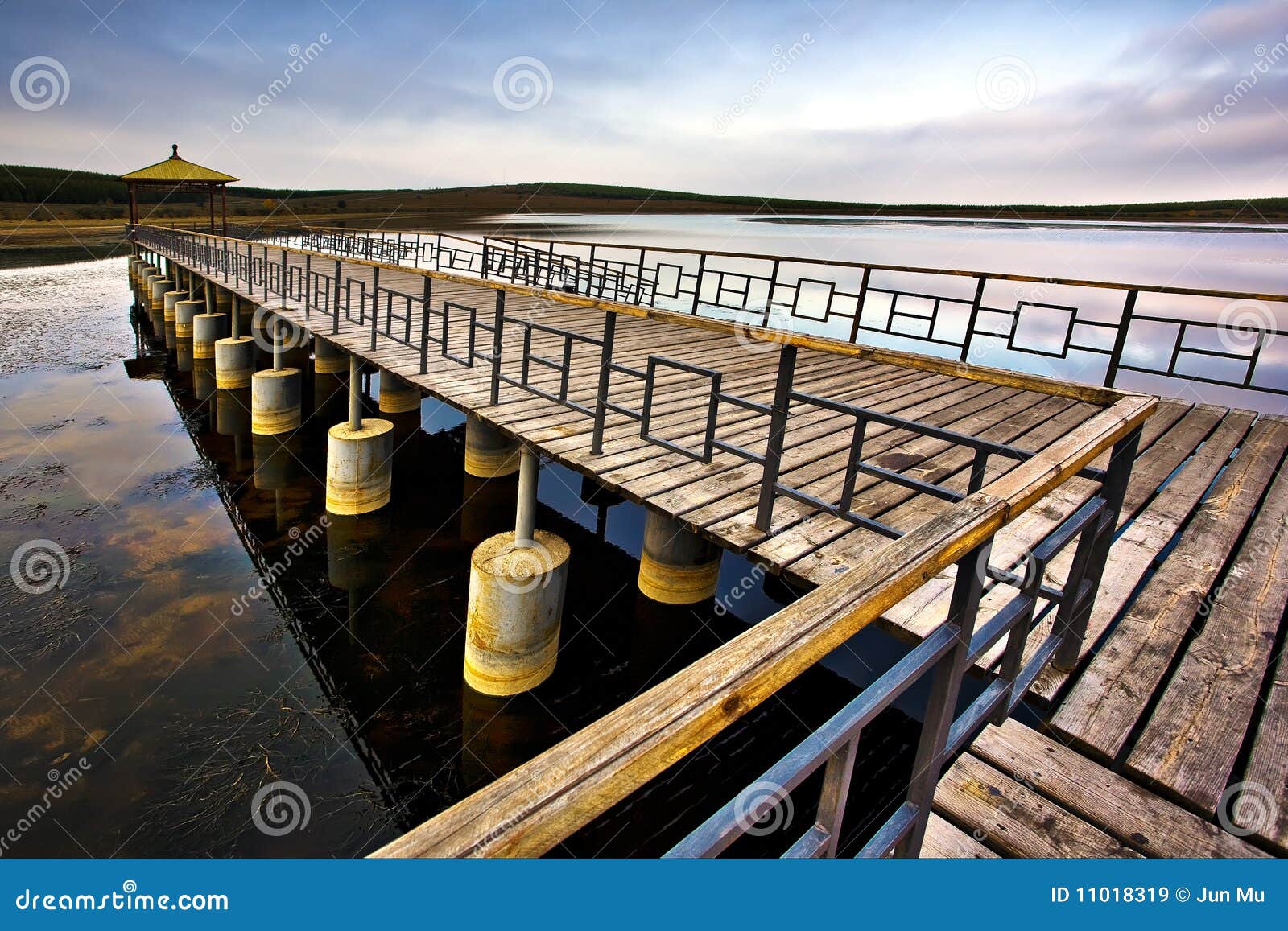 Pier on lake stock image. Image of isolation, scenic - 11018319