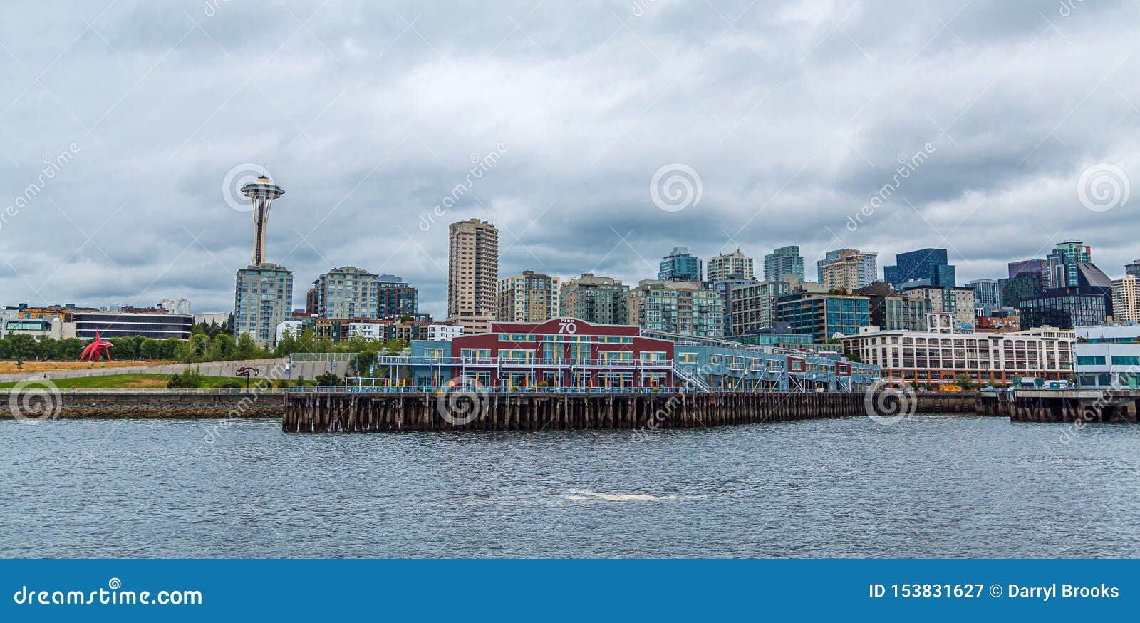 Pier 70 and Seattle Skyline Editorial Photography - Image of structure ...