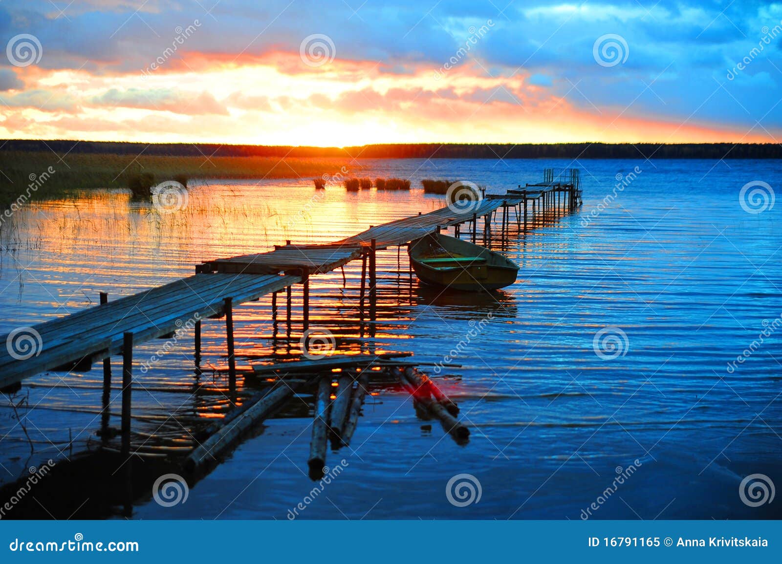 Pier at sunset stock image. Image of blue, dramatic, coast - 16791165