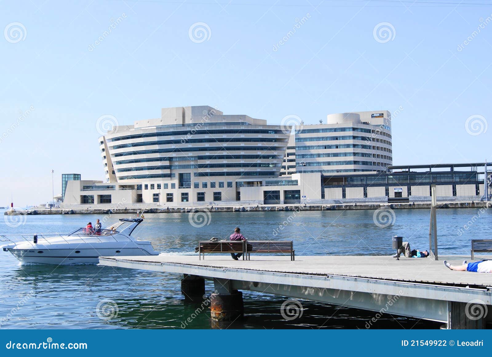Pier Terminal with boat editorial photography. Image of holiday - 21549922