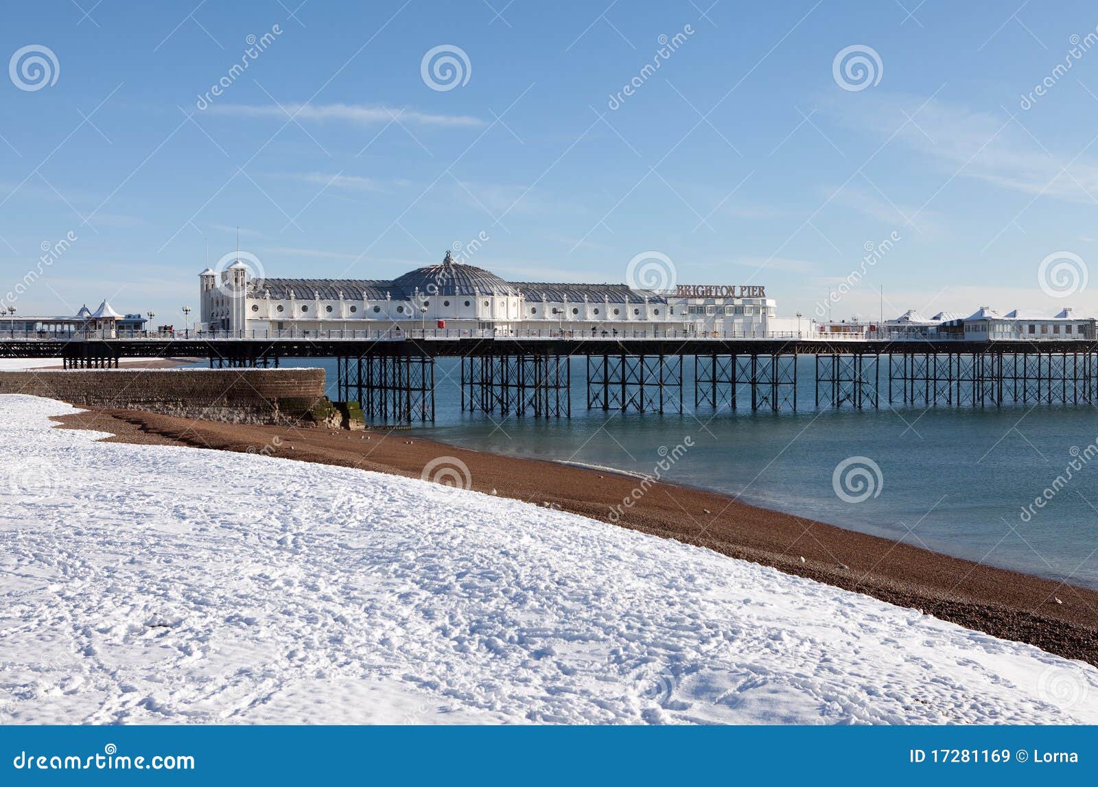 Pier winter snow brighton stock image. Image of seaside - 17281169