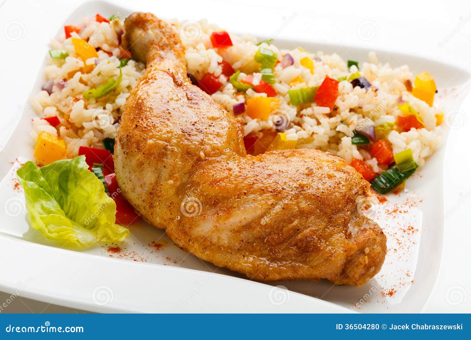 Pierna de pollo asado foto de archivo. Imagen de almuerzo - 36504280