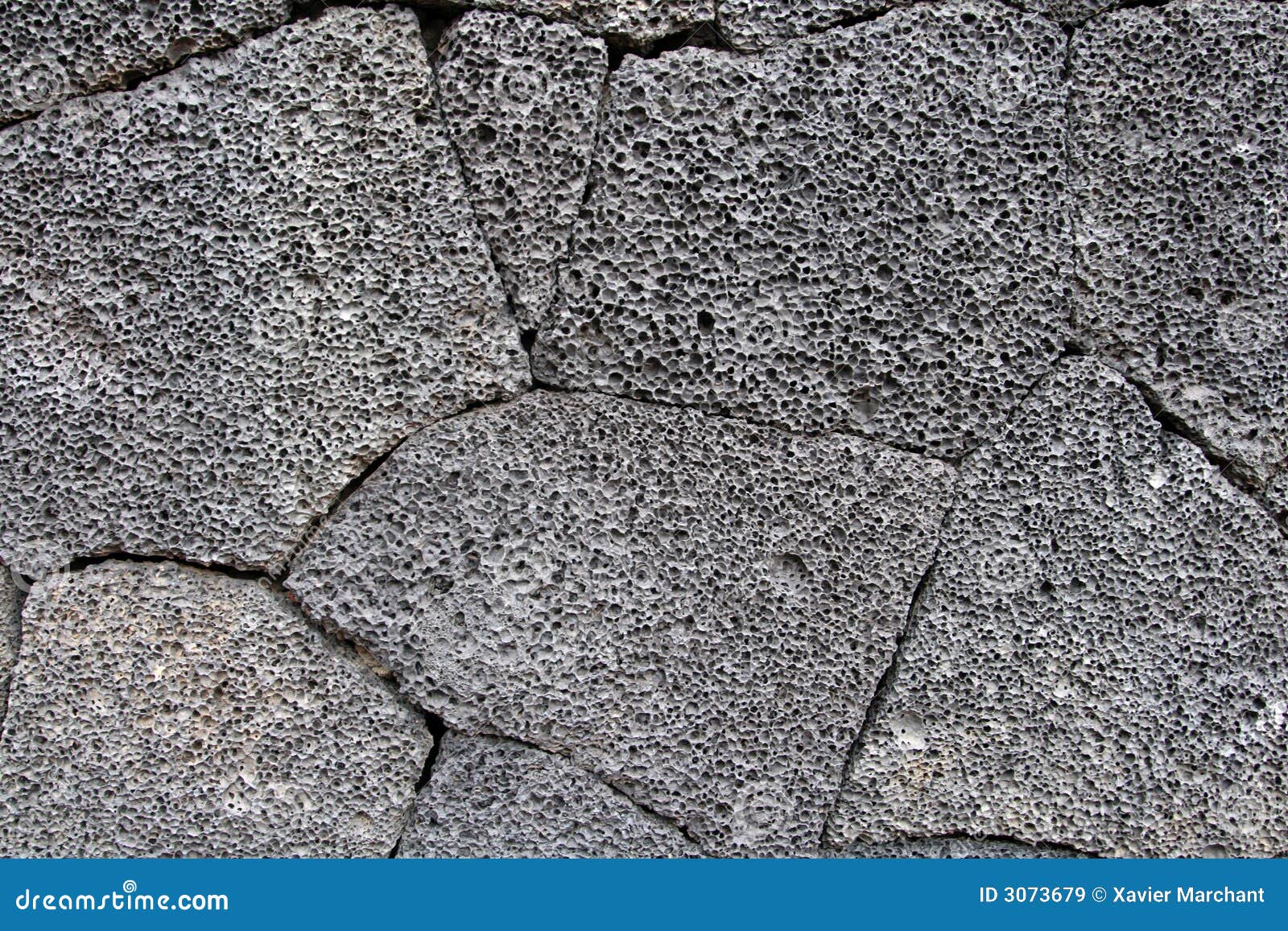 Pierres Volcaniques De Mur Image. Image: 3073679