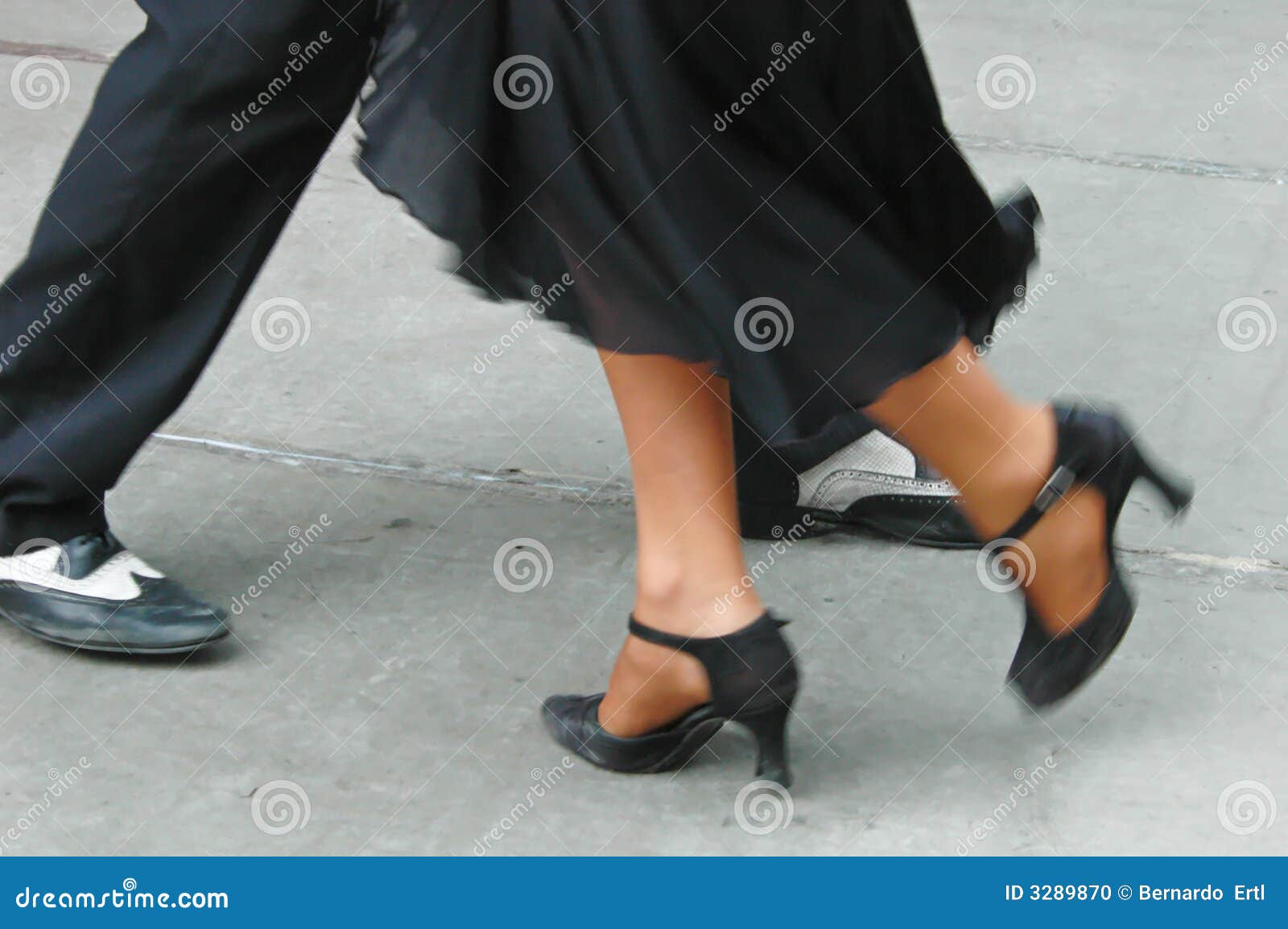 Pies del tango foto de archivo. Imagen de elegante, étnico - 3289870