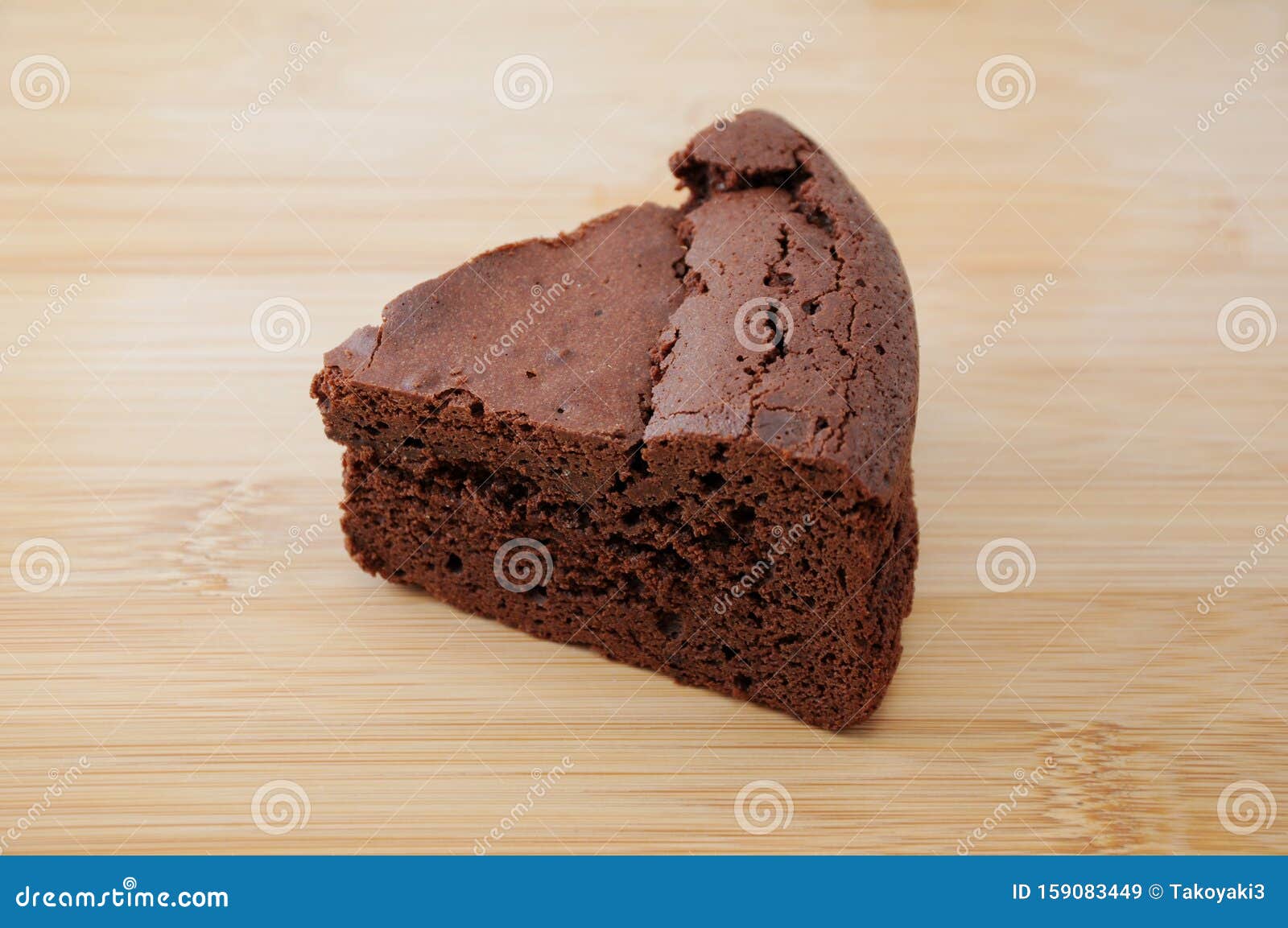 Pieza De Pastel De Chocolate Gateau Chocola En La Tabla De Corte Imagen ...