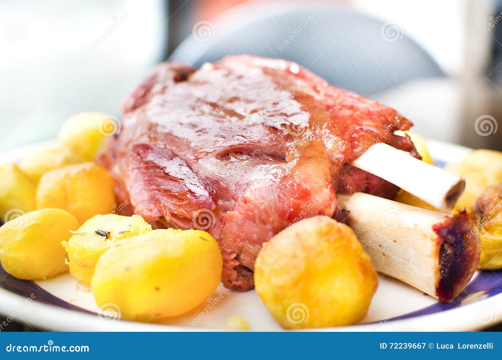 Pig Pork Shank Golden Potatoes Stock Image - Image of closeup, cooking ...