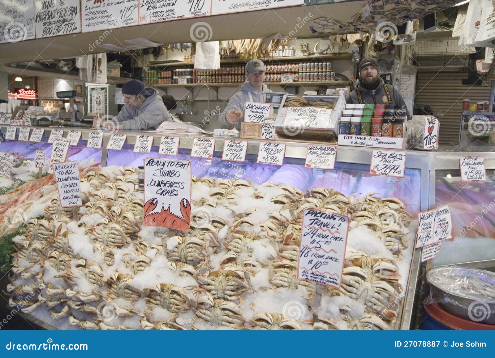 Pike Place Fish Market, editorial photography. Image of crab - 27078887