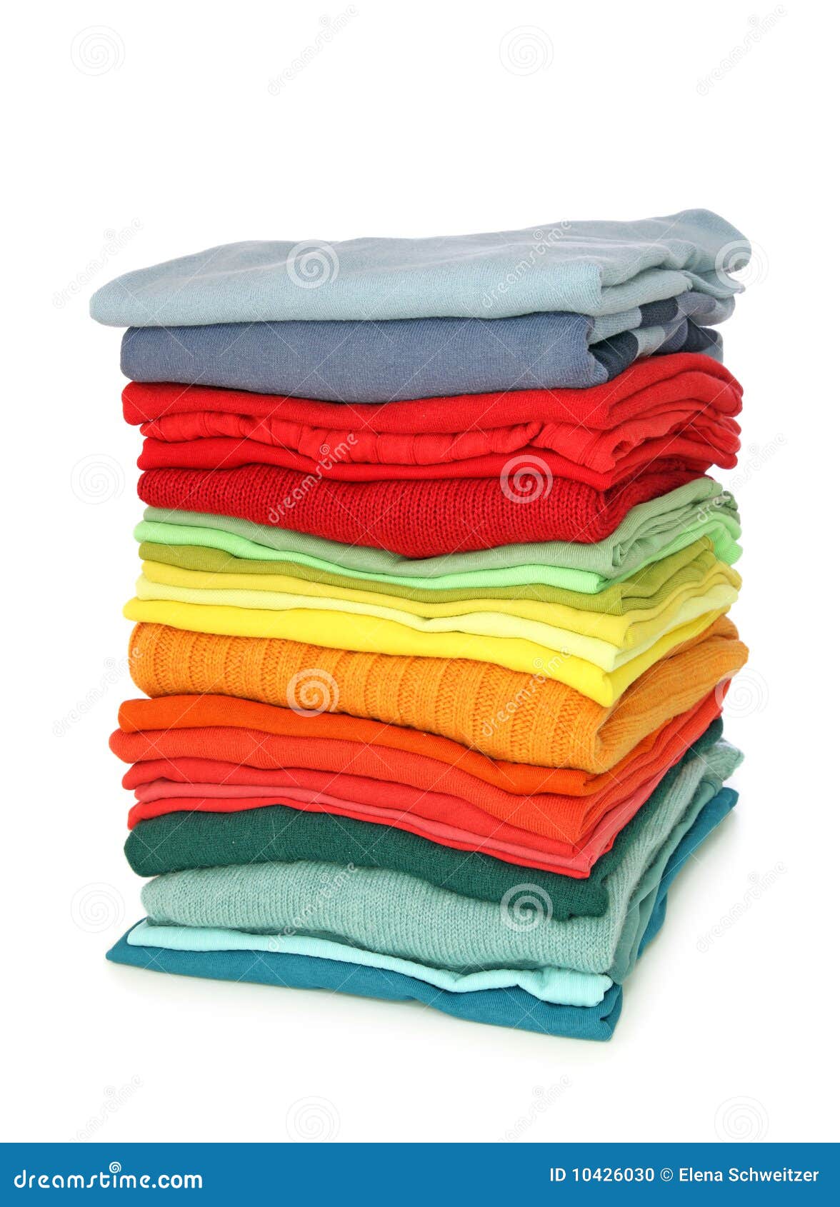 Pila de ropa foto de archivo. Imagen de ropa, rebeca - 10426030