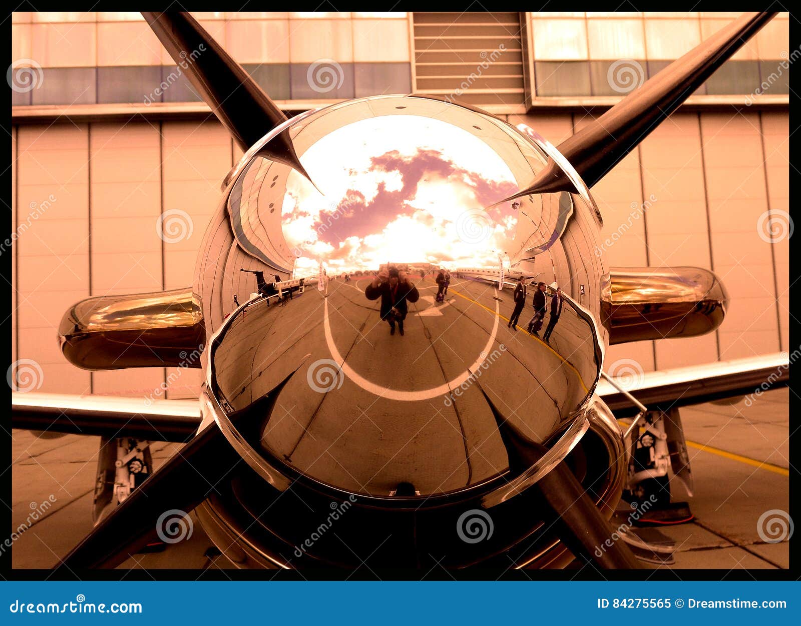Pilatus PC-12 Aircraft Propeller Blades Editorial Image - Image of ...