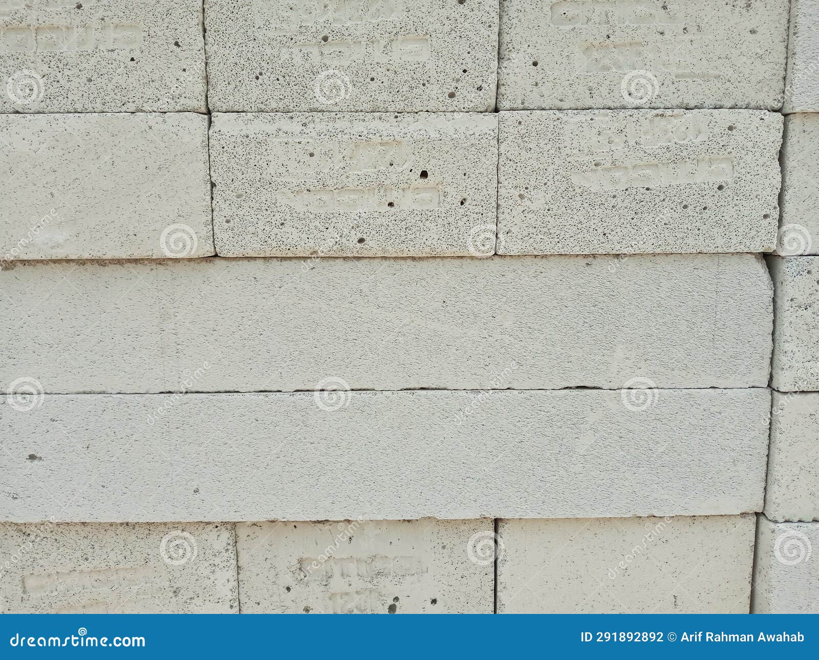 Pile of Autoclaved Aerated Concrete Rectangular Bricks Stock Photo ...