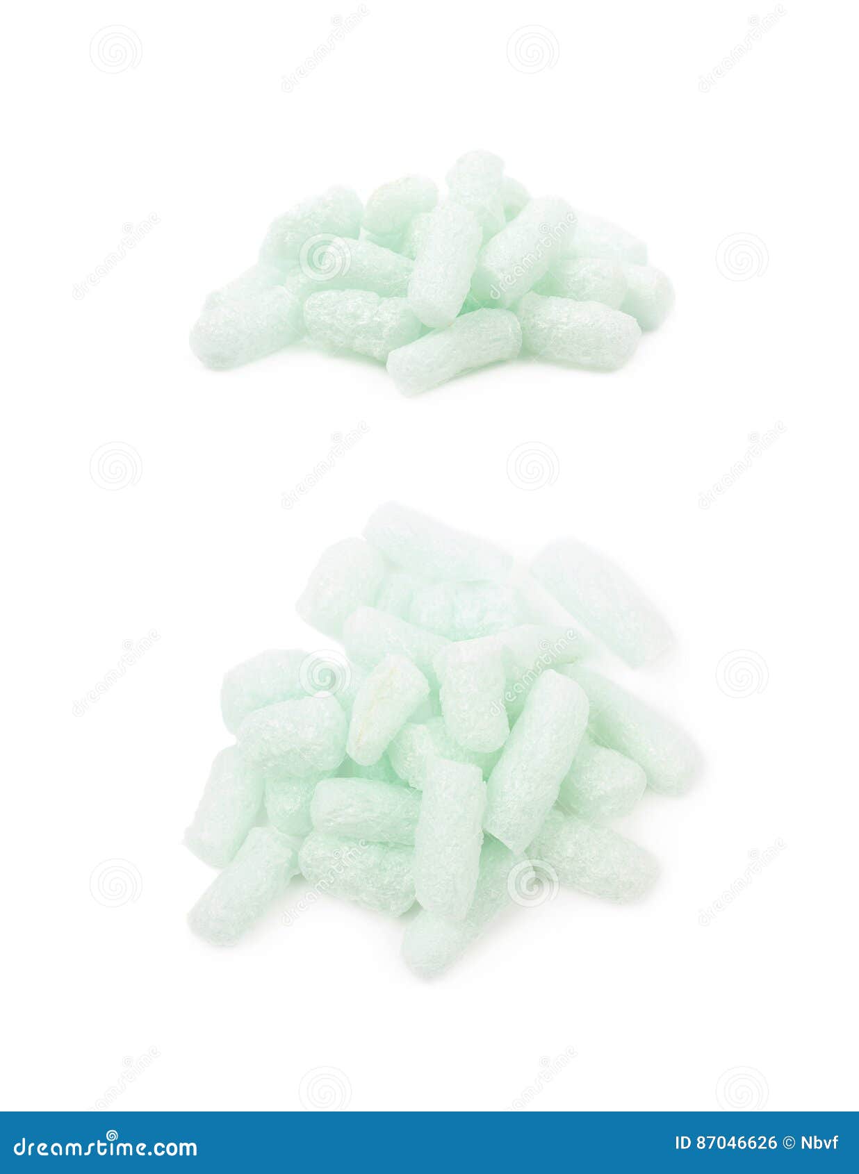 Pile of Bioplastic Foam Peanuts Stock Photo - Image of protection ...