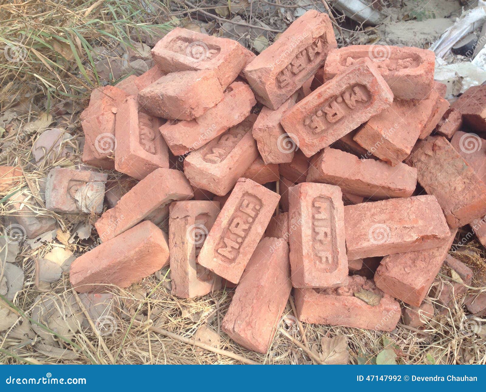 A pile of bricks editorial photography. Image of grass - 47147992