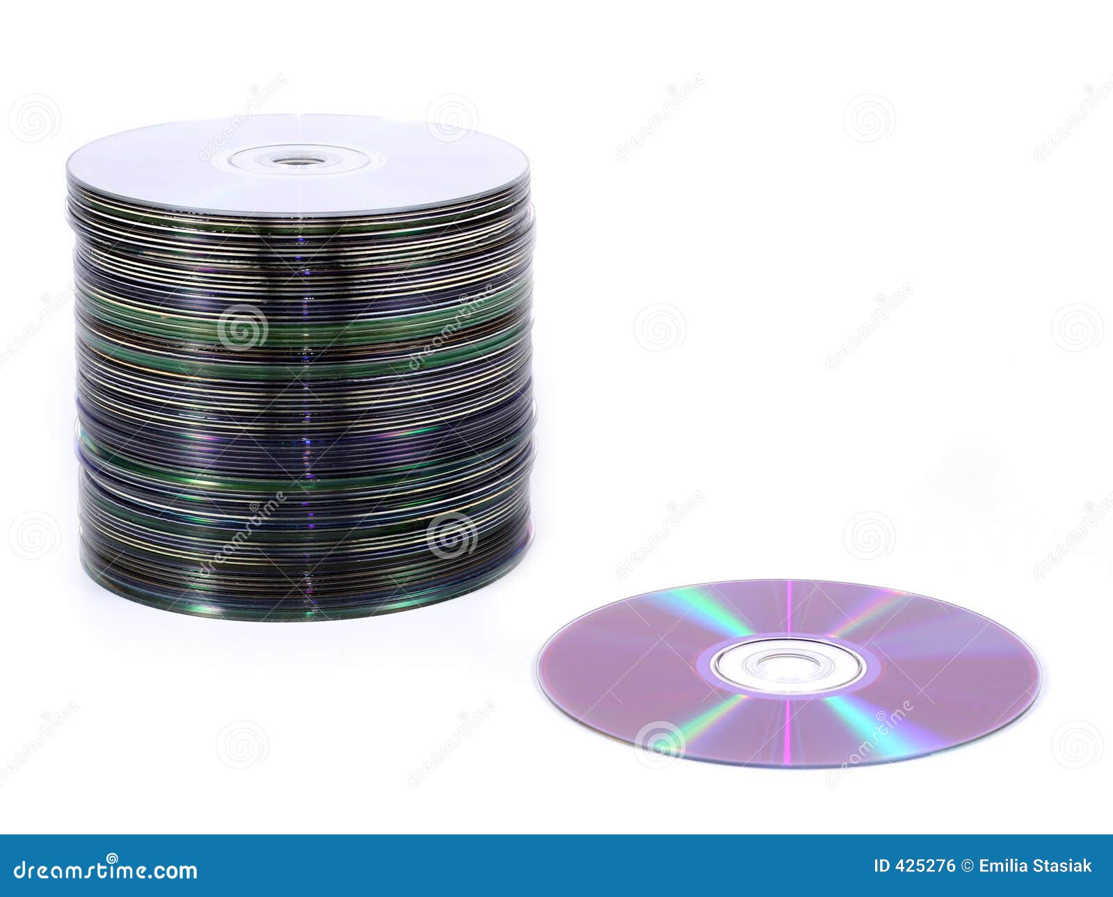 Pile Cd photo stock. Image du sauvegarde, ordinateur, isolement - 425276 Pile Cd photo stock. Image du sauvegarde, ordinateur, isolement - 425276
