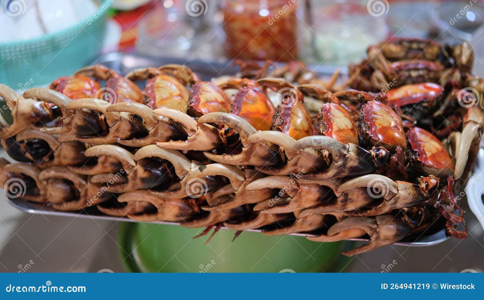 Pile of Cooked Crabs on a Tray Stock Image - Image of invertebrate ...