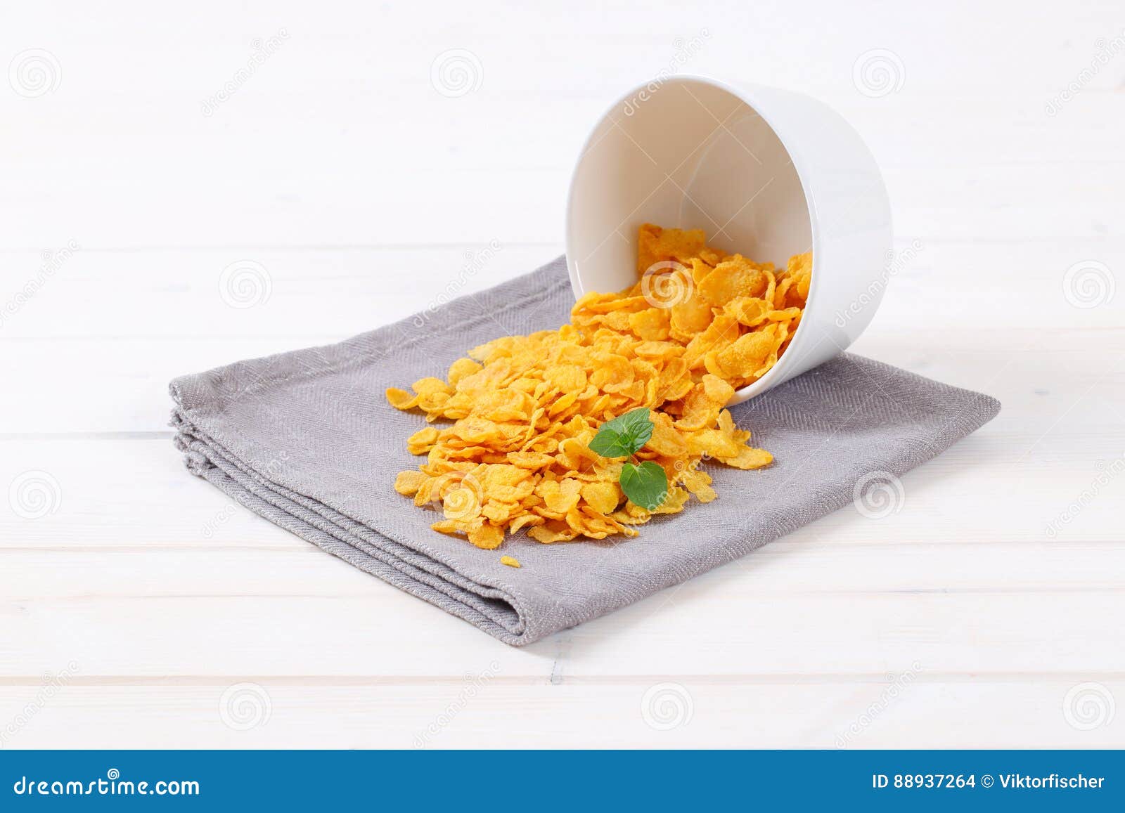 Pile of corn flakes stock photo. Image of pile, ingredient - 88937264
