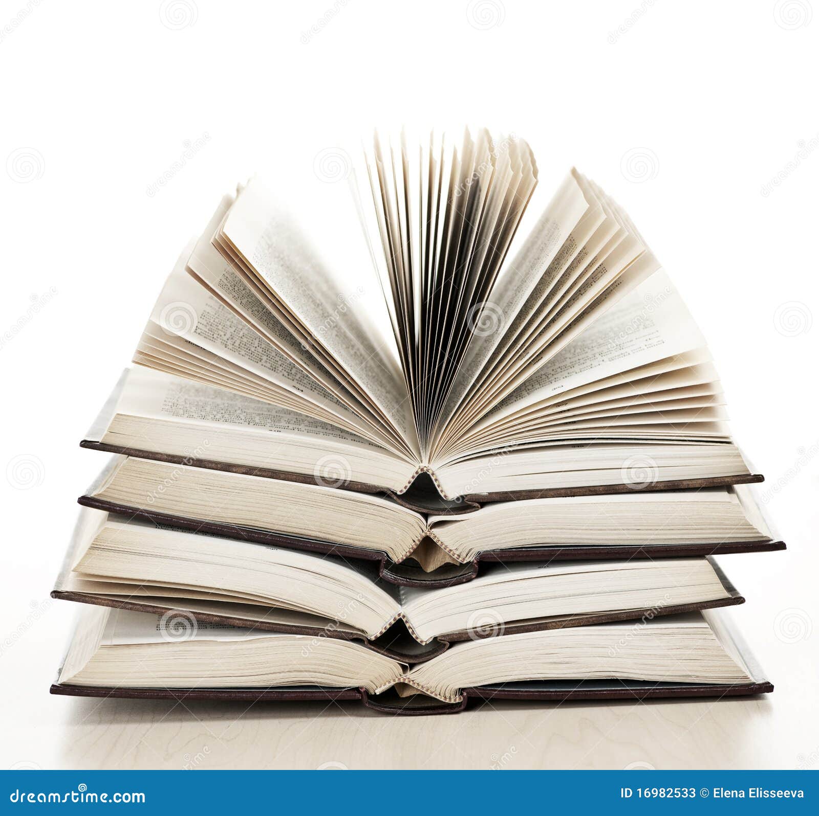 Pile de livres ouverts image stock. Image du littérature - 16982533