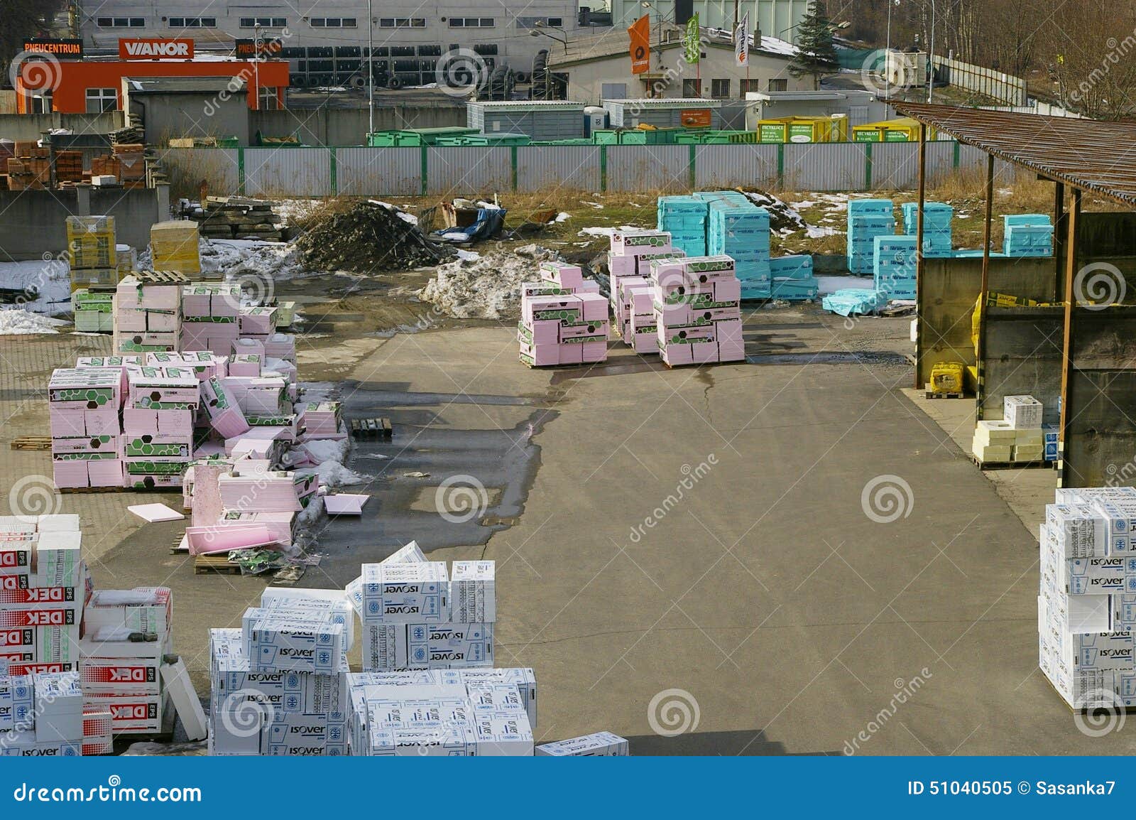 Pile of debris editorial image. Image of trash, rubbish - 51040505