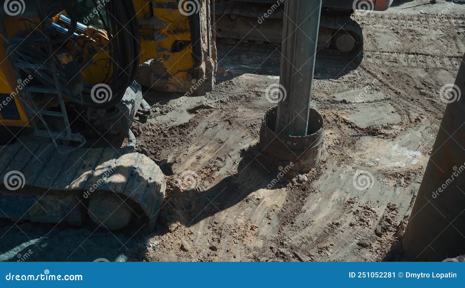Pile Driver Heavy Machinery for Concrete Pouring at Constructions Stock ...