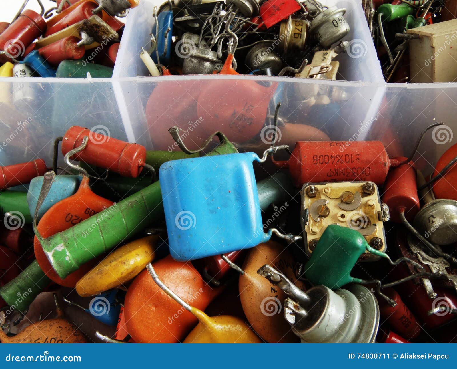 Pile of Electronic Components Stock Image - Image of copper, computer ...