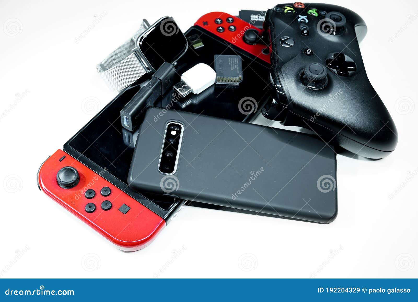 Pile Of Old Computers Were Thrown Around Beside The Trash, Electronic ...