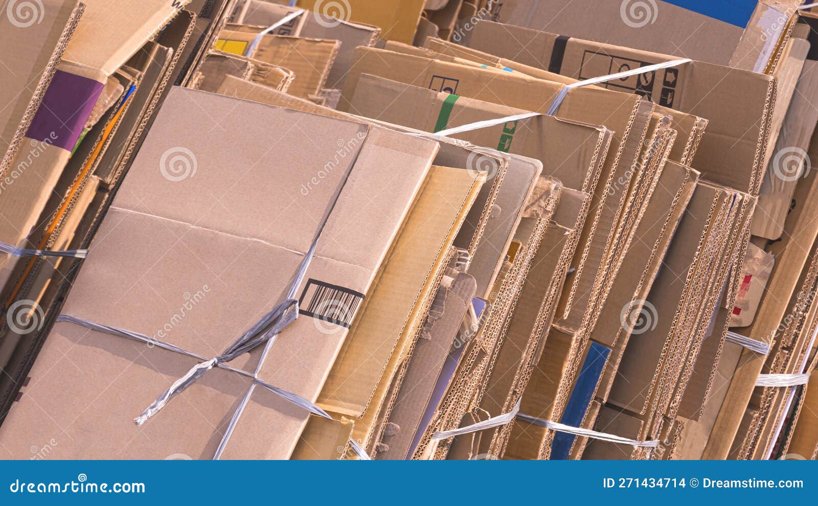 Pile Of Many The Old Used Cardboard Boxes Bundle For Recycling ...