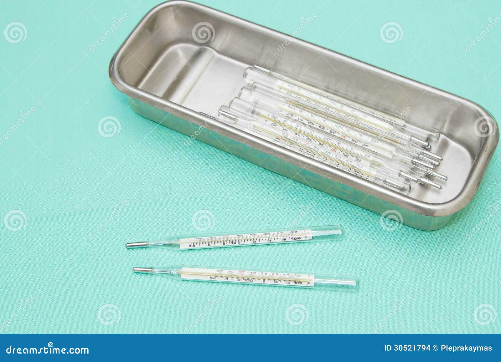 Pile of Medical Thermometer Stock Photo - Image of sick, diagnostic ...