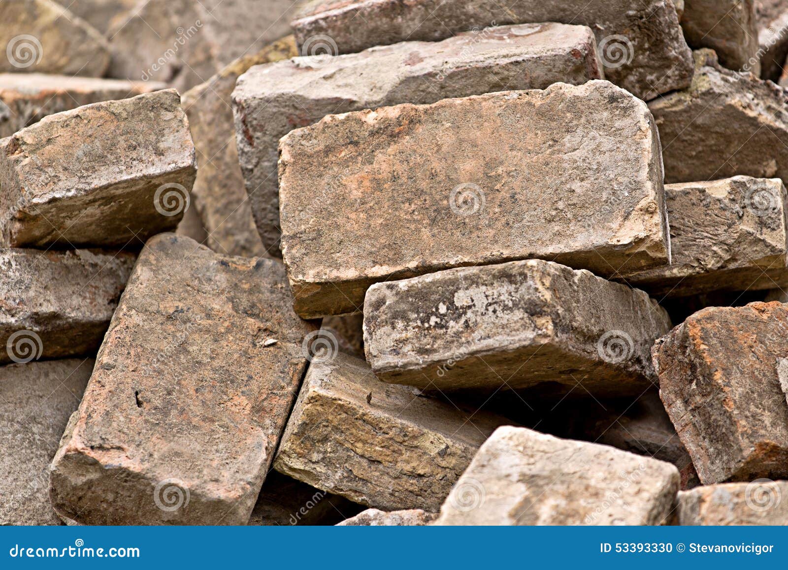 Old Used Bricks, Stacked Into Cubes On Pallets Stock Photo ...
